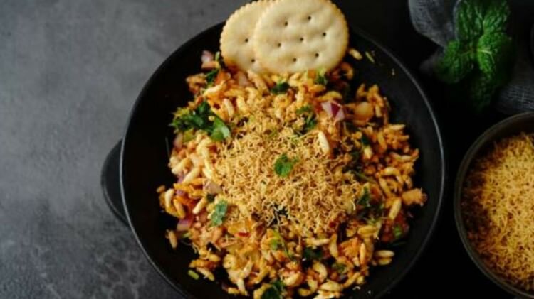 Bhelpuri Recipe :छोटी-मोटी भूख को मिटाएगी चटपटी भेलपुरी, जानें इसे ...