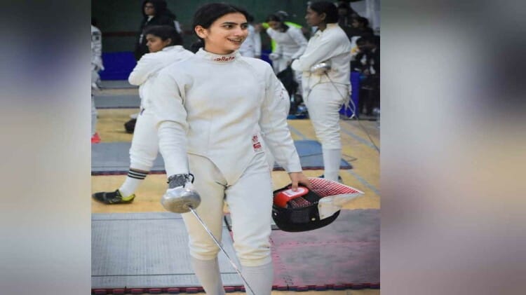 Himachal's Jyotika Dutta Will Show Her Strength In Fencing World Cup Jyotika Dutta - Amar Ujala ...