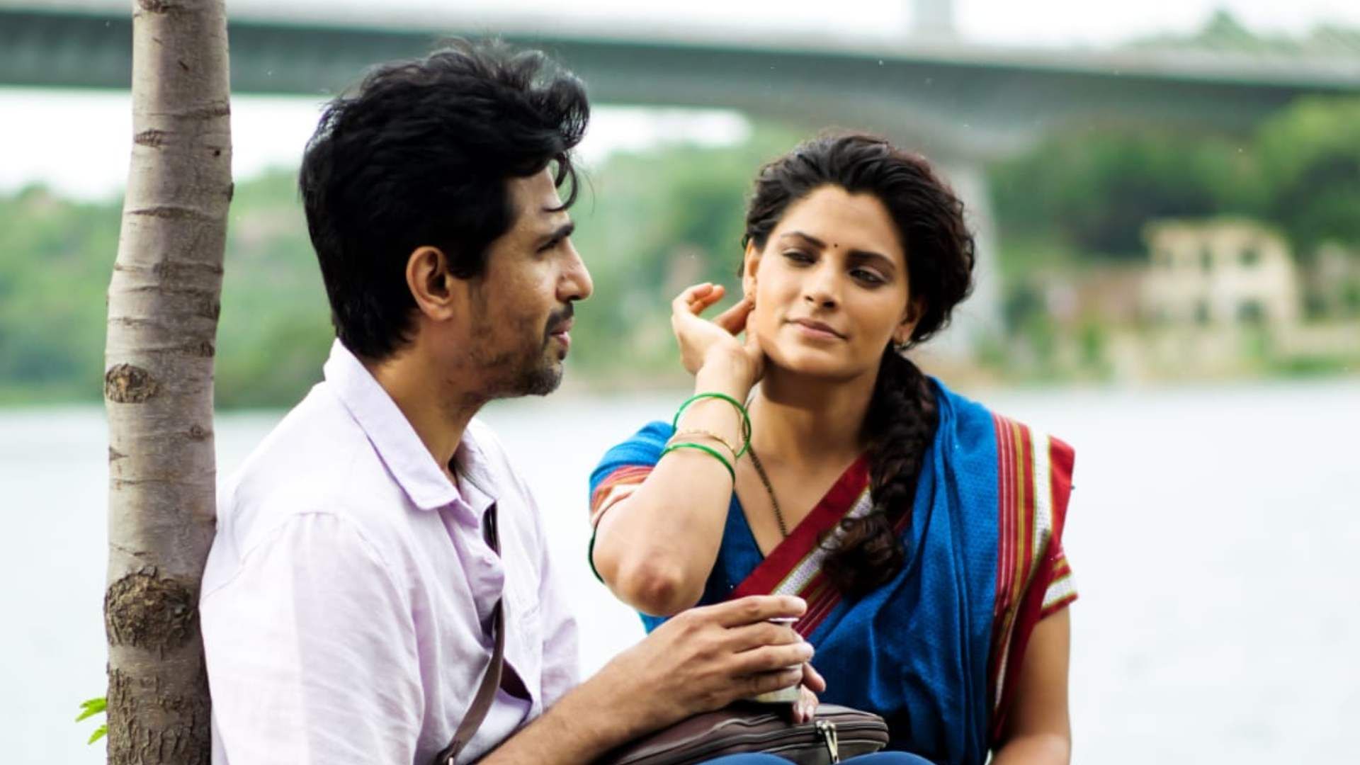 8am Metro Review Film Directed By Raj Rachakonda Saiyami Kher Gulshan Devaiah Acting Won Hearts ...