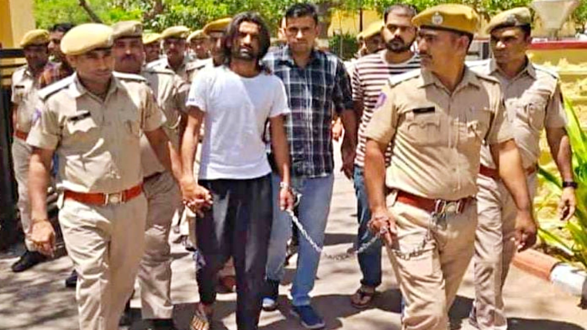 Rajasthan Ajay Pal Included In The List Of Top-5 Miscreants Arrested From Surat - Amar Ujala ...