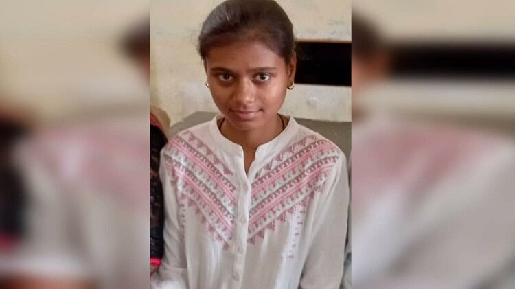 Uttarakhand Board 12th Topper Tanu Chauhan Wants To Serve Country By Becoming An Ias Read 