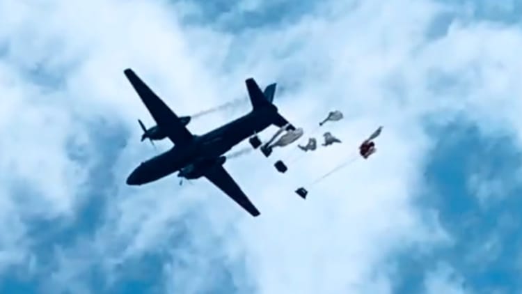 Indian Army Northern Command Share Video Airdrops Of Warfighting Loads ...