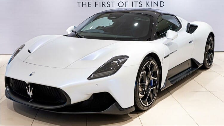 Maserati Mc20:मासेराती की सुपरकार अब भारत में है उपलब्ध, भारत में पहले ...