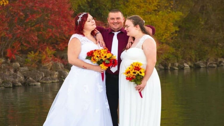 What Is Throuple Relationship, How It Works, Know 3 Way Relationship ...