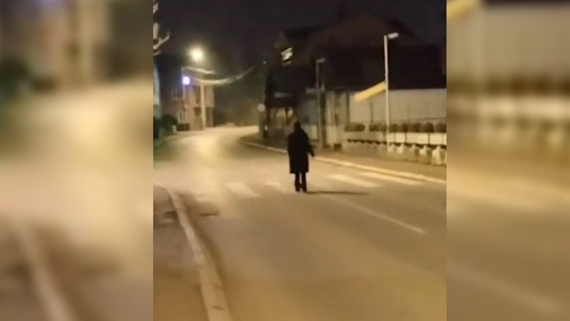 Serbian Dancing Lady:सड़कों पर डांस करती है भूतिया औरत, देखने वाला नहीं ...