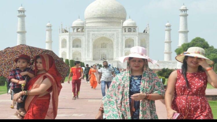 People Are In Bad Condition Due To Heat In Agra Hope To Get Relief ...