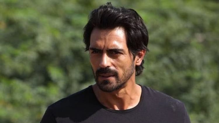 Arjun Rampal Suffered From Slipped Disc While Crakk Jeetegaa Toh ...