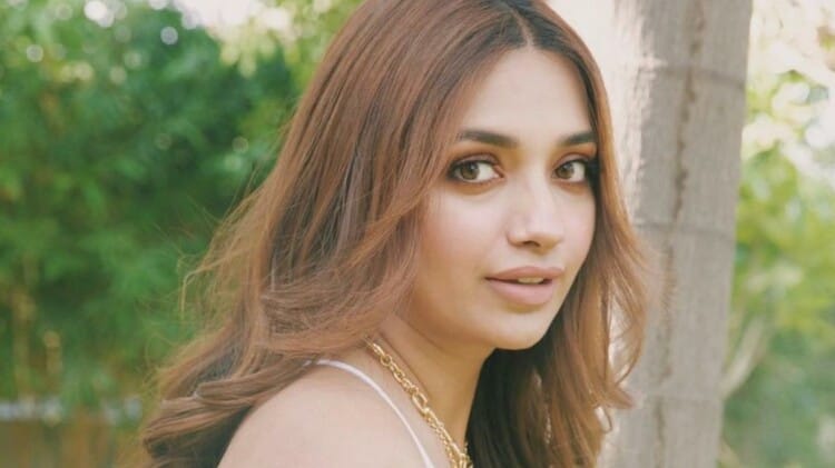 Bb Ott 2:'बिग बॉस ओटीटी 2' का हिस्सा बनीं रितेश देशमुख की हीरोइन जिया ...