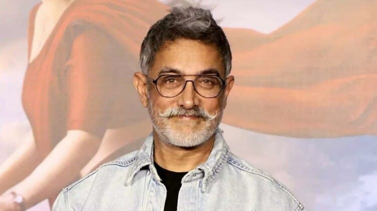 Aamir Khan:'पीके' जैसी धमाकेदार वापसी को तैयार आमिर खान, राजकुमार ...