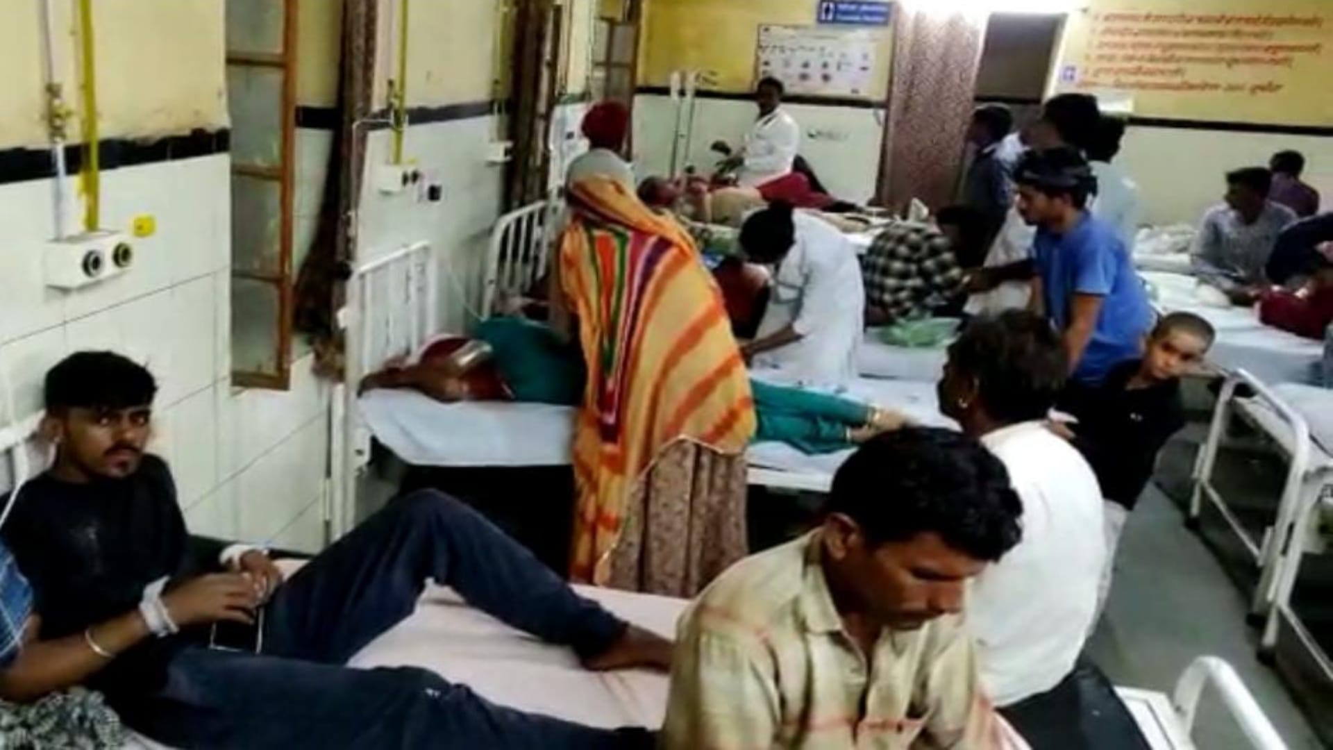 Rajasthan:एक रात में 19 लोगों को सांप ने काटा, चौंकाने वाला कारण आया ...