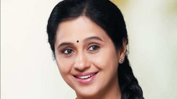 देवयानी ने साउथ से बॉलीवुड तक बिखेरा अदाकारी का जलवा