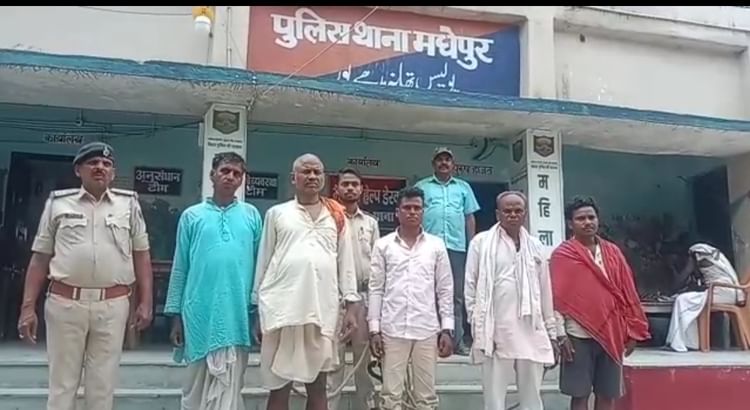 Child Marriage In India : Child Marriage In Bihar, 17 Year Elder Groom From Madhya Pradesh ...