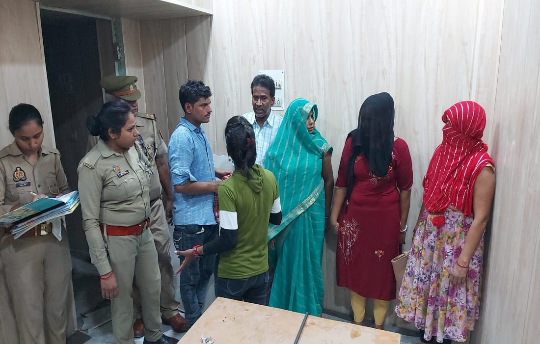 Prostitution Was Going On In Residential House In Mau Police Raid And Caught Five Including ...