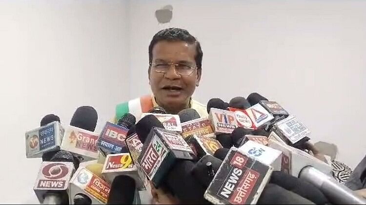 Chhattisgarh केंद्रीय मंत्रियों के दौरे पर मरकाम बोले नड्डा जी हिमाचल