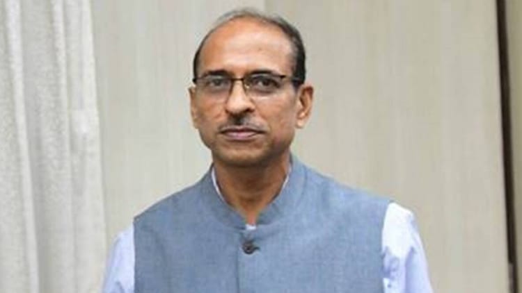 West Bengal Chief Secretary To Retire On June 30 If Service Not ...