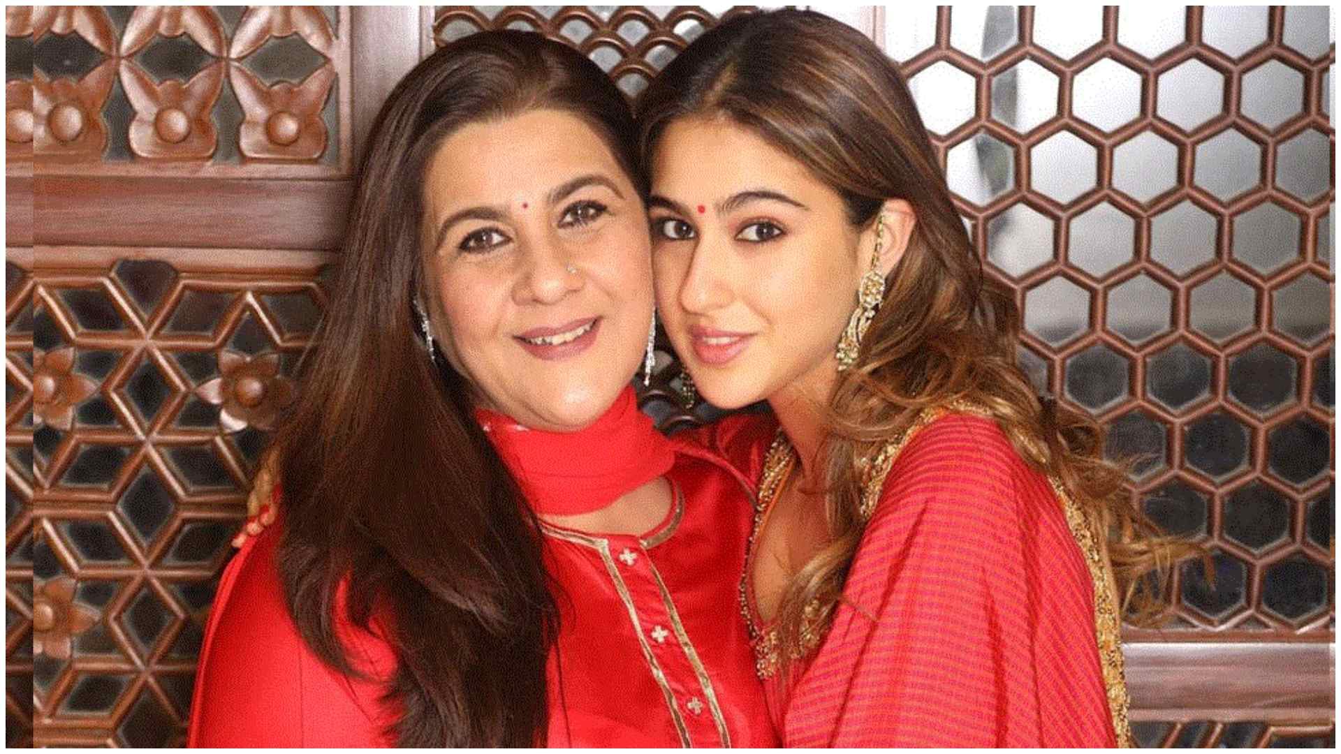 Zara Hatke Zara Bachke Actress Sara Ali Khan Reveals Her Mother Amrita ...