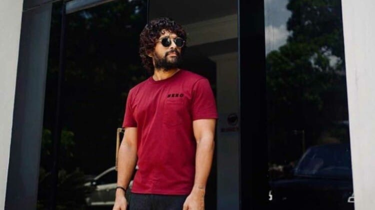 Allu Arjun Will Not Join Aditya Dhar Film Ashwatthama Om Raut Adipurush ...