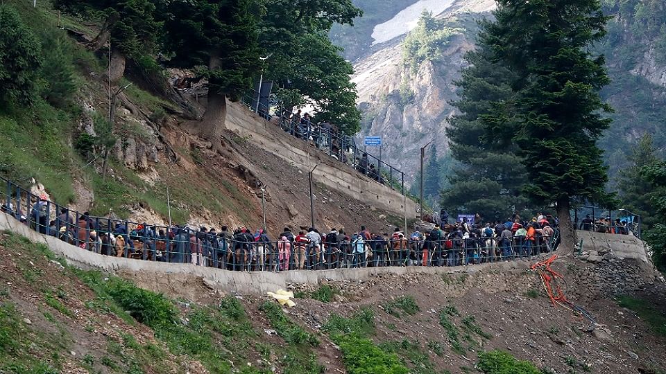 Amarnath Yatra 2023: First Batch Offered Prayers After Reaching ... Amarnath Yatra 2023: First Batch Offered Prayers After Reaching ...