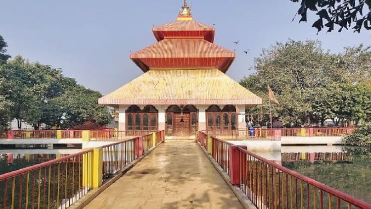 Sawan 2023:बरेली में नेपाल के पशुपतिनाथ मंदिर की तर्ज पर बना यह शिवालय ...
