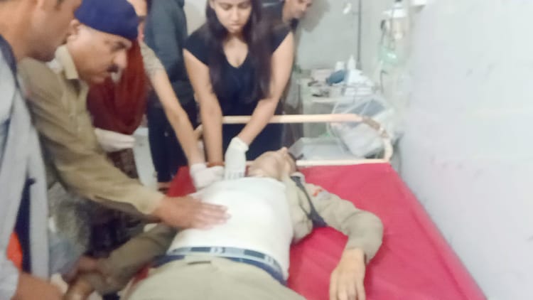 Landslide After Rainfall In Dabarkot On Yamunotri Highway Policeman ...