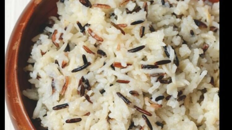 ठंडे पानी में पकते हैं ये 'मैजिक चावल'