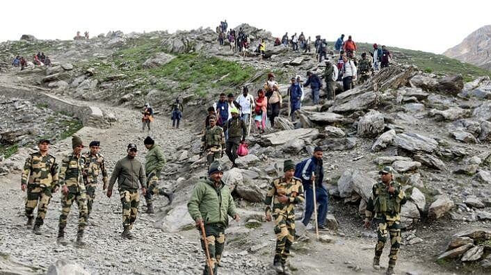 Amarnath Yatra 2023 सेना की मुस्तैदी से भक्तों में जोश जम्मू से पवित्र