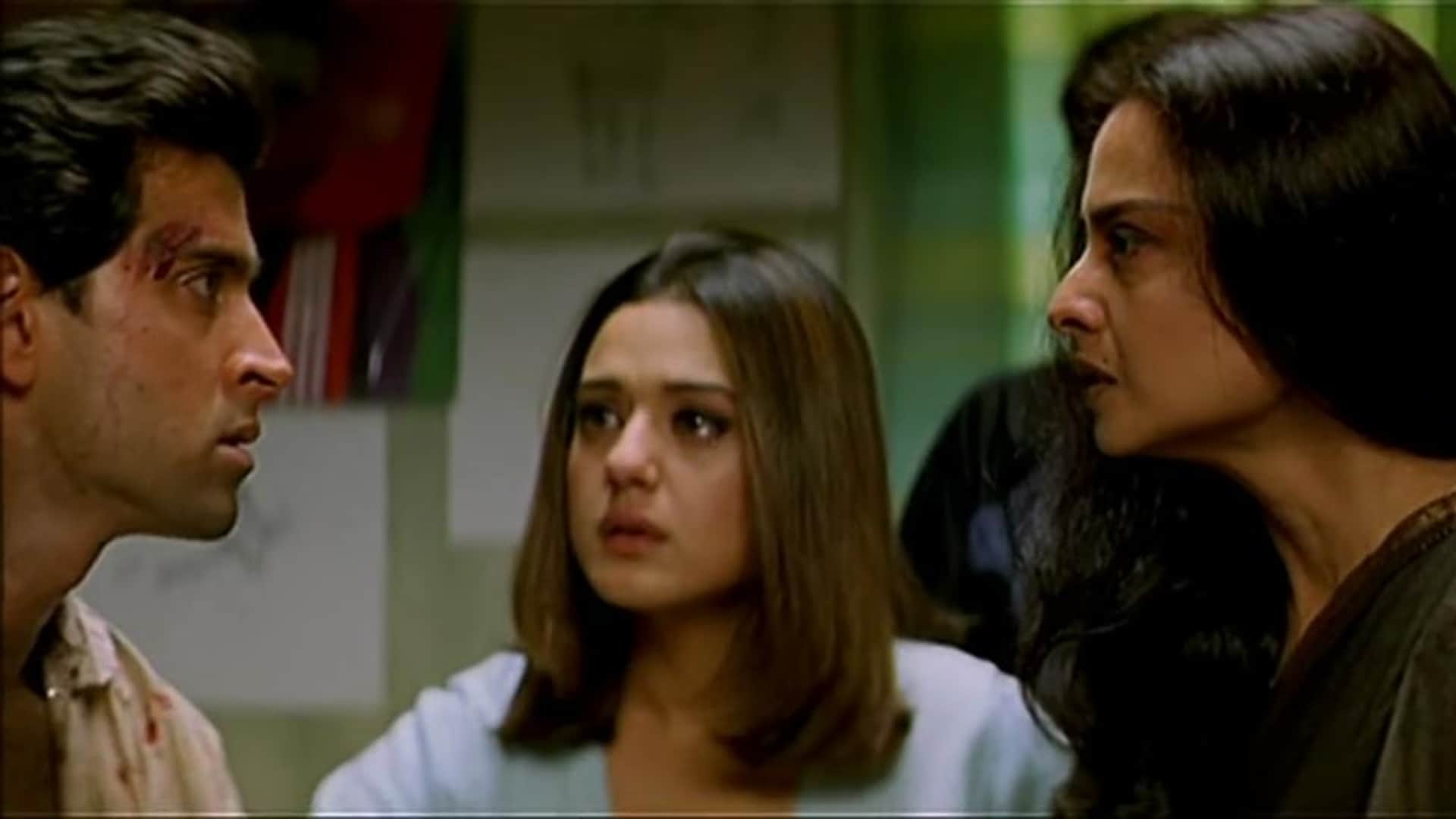 Throwback Thursday When Rekha Slapped Hrithik Roshan On Koi Mil Gaya Shooting Set Know ...