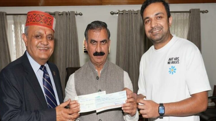 Aapda Rahat Kosh:पीड़ितों की मदद के लिए आपदा राहत कोष में दिए 5.50 ...