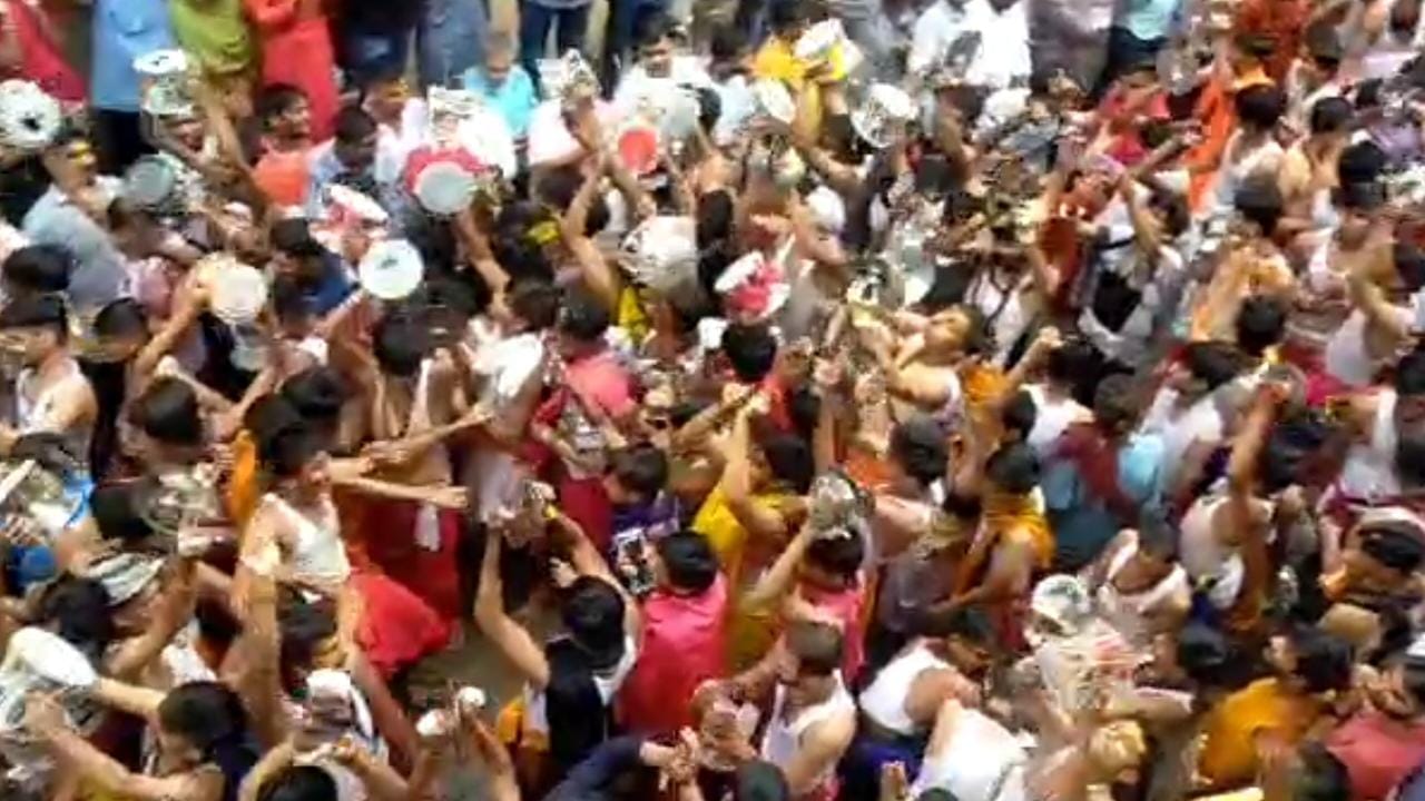 Ujjain Mahakal Sawari:बाबा की तीसरी सवारी नगर भ्रमण कर पहुंची महाकाल ...