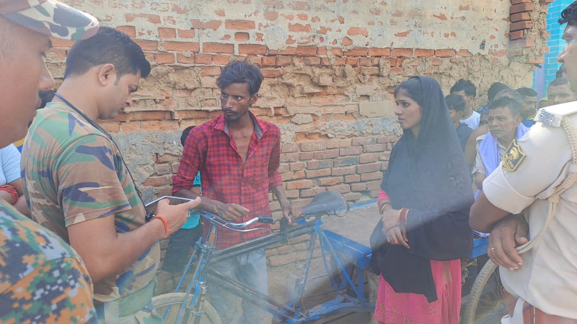 A Woman From Gorakhpur Was Kept Hostage In Jamui For Nine Months; Dial ...