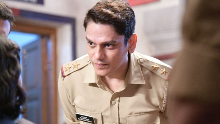 Kaalkoot Review web Series Ott Jio Cinema Vijay Varma Shweta Tripathi ...