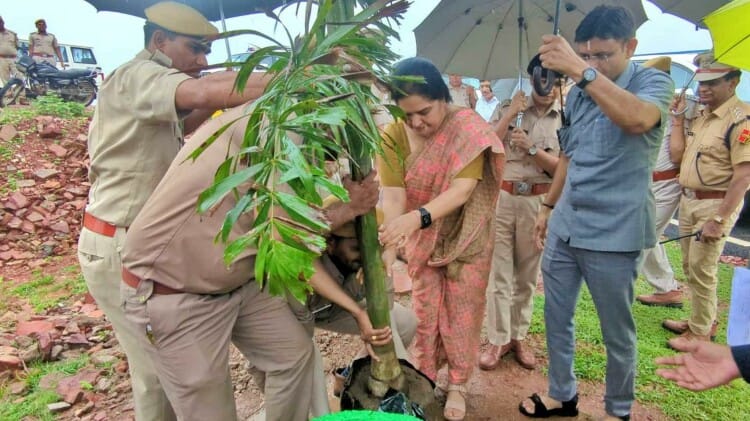 Rajasthan Chief Secretary Usha Sharma Visited Karauli - Amar Ujala ...