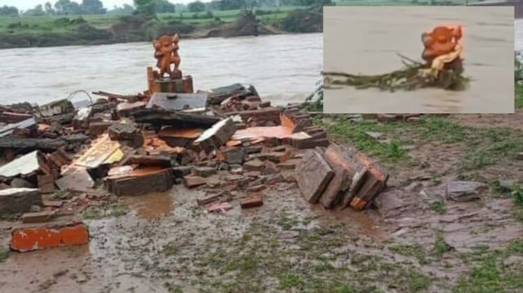 Damoh Weather:नदी की बाढ़ में धराशायी हुआ मंदिर, हनुमानजी की प्रतिमा ...