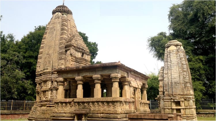 Raksha Bandhan 2023:इस मंदिर में भाई-बहन का प्रवेश है वर्जित, भूलकर भी ...