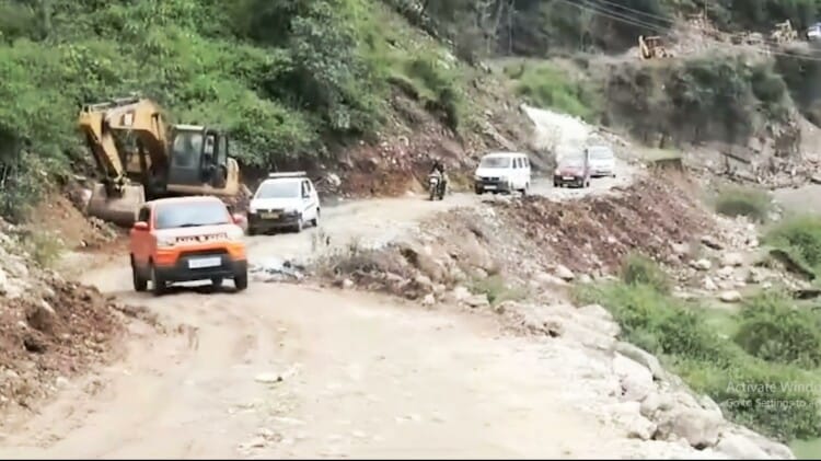 Kullu Mandi National Highway Restored For Light Vehicles After Three ...