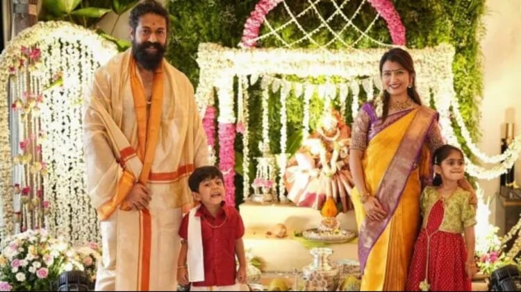 Ramayan Actor Yash Radhika Pandit Celebrate Varamahalakshmi Puja With ...
