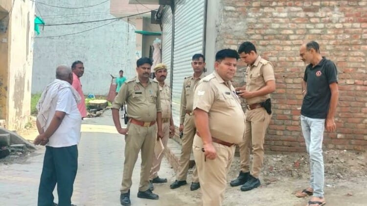 Shamli: Panic Due To Firing Between Villagers And Miscreants In ...