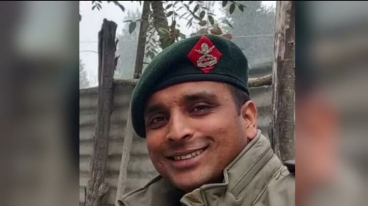 Colonel Manpreet Singh's Mortal Remains Reached Chandi Mandir - Amar ...