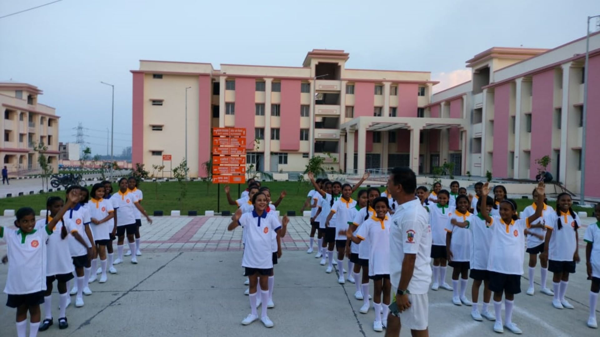 Children Of Atal Awasiya Vidyalaya Will Have A Chat To Prime Minister ...