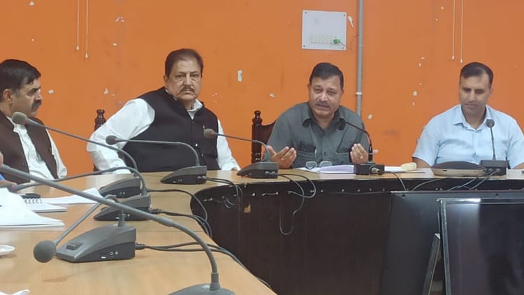 Cps Mohan Lal Brakta Press Conference In Bilaspur Himachal Pradesh ...