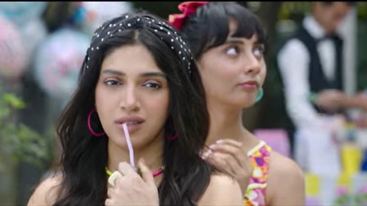 Thank You For Coming Review Bhumi Pednekar Ekta Kapoor Rhea Kapoor Shehnaaz Gill Anil Kapoor ...