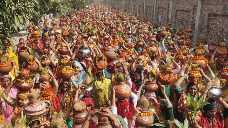Rohtak: Baba Mastnath Math; 3000 Women From 8 Villages Reached Baba's ...