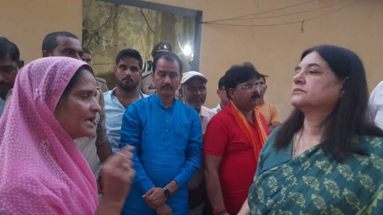 Sultanpur Doctor Murder Case: Doctor's Wife Gets Angry In Front Of ...