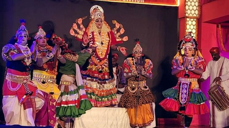 Katra: 28th Navratri Festival Celebrated In Religious City Katra ...