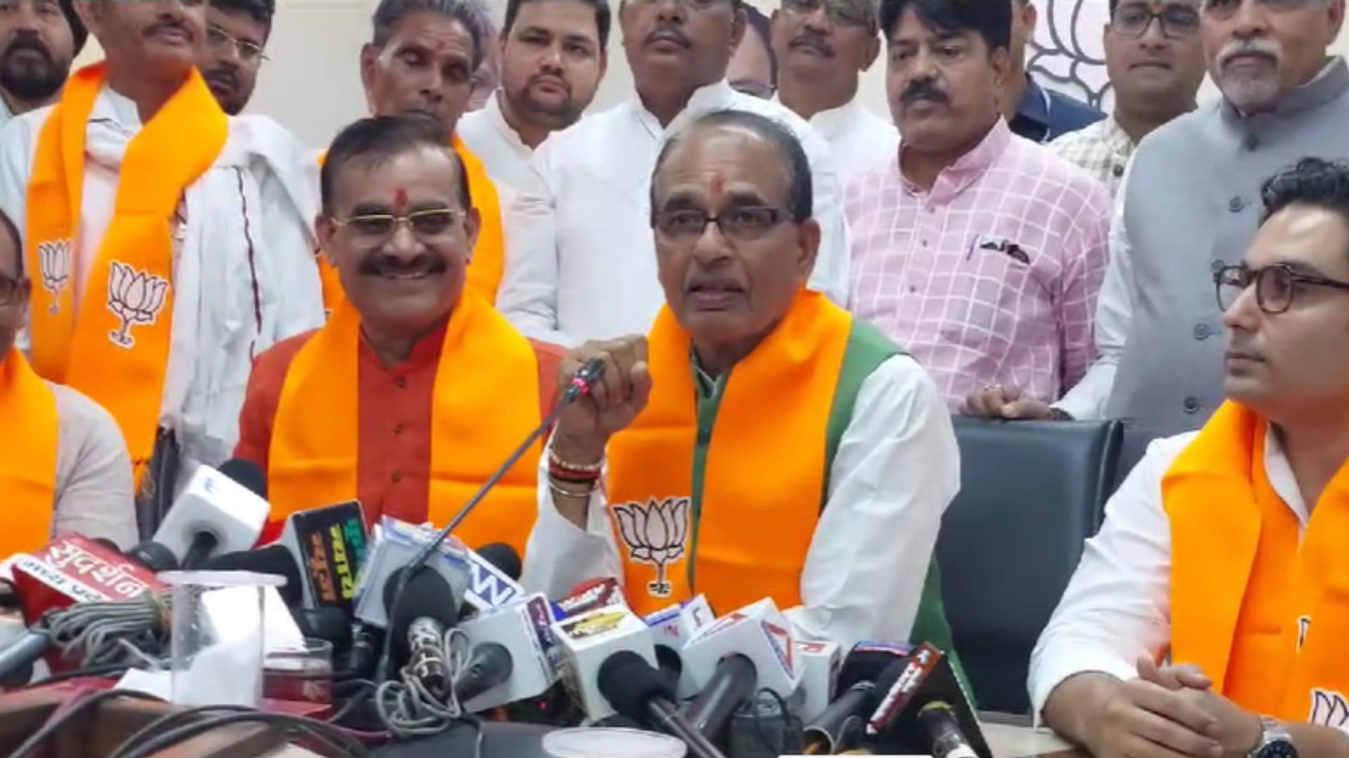 Mp Election 2023: On Kamal Nath's Power Of Attorney, Shivraj Said - Why ...