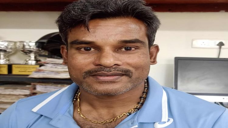 Gorakhpur News:कबड्डी के अंतरराष्ट्रीय खिलाड़ी धर्मराज बोले, मोबाइल से ...