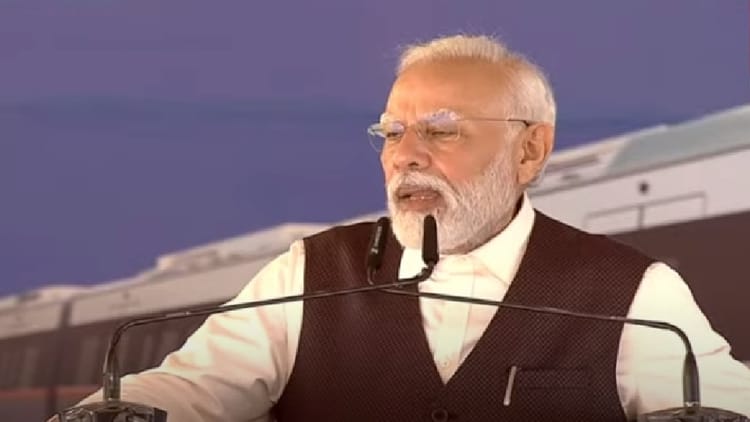 Pm Modi Flags Off Country's First Rapidex Train - Amar Ujala Hindi News ...