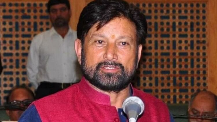 Money Laundering Case Former Minister Lal Singh Wife And Son