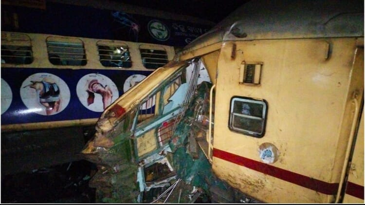Andhra Pradesh Train Accident All Three Lines Between Alamanda ...