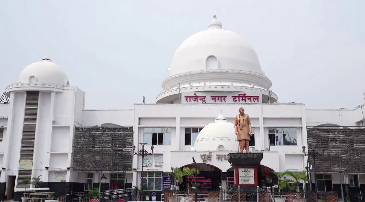 Bihar News : Fact Of North East Express Train Accident Conspiracy And ...